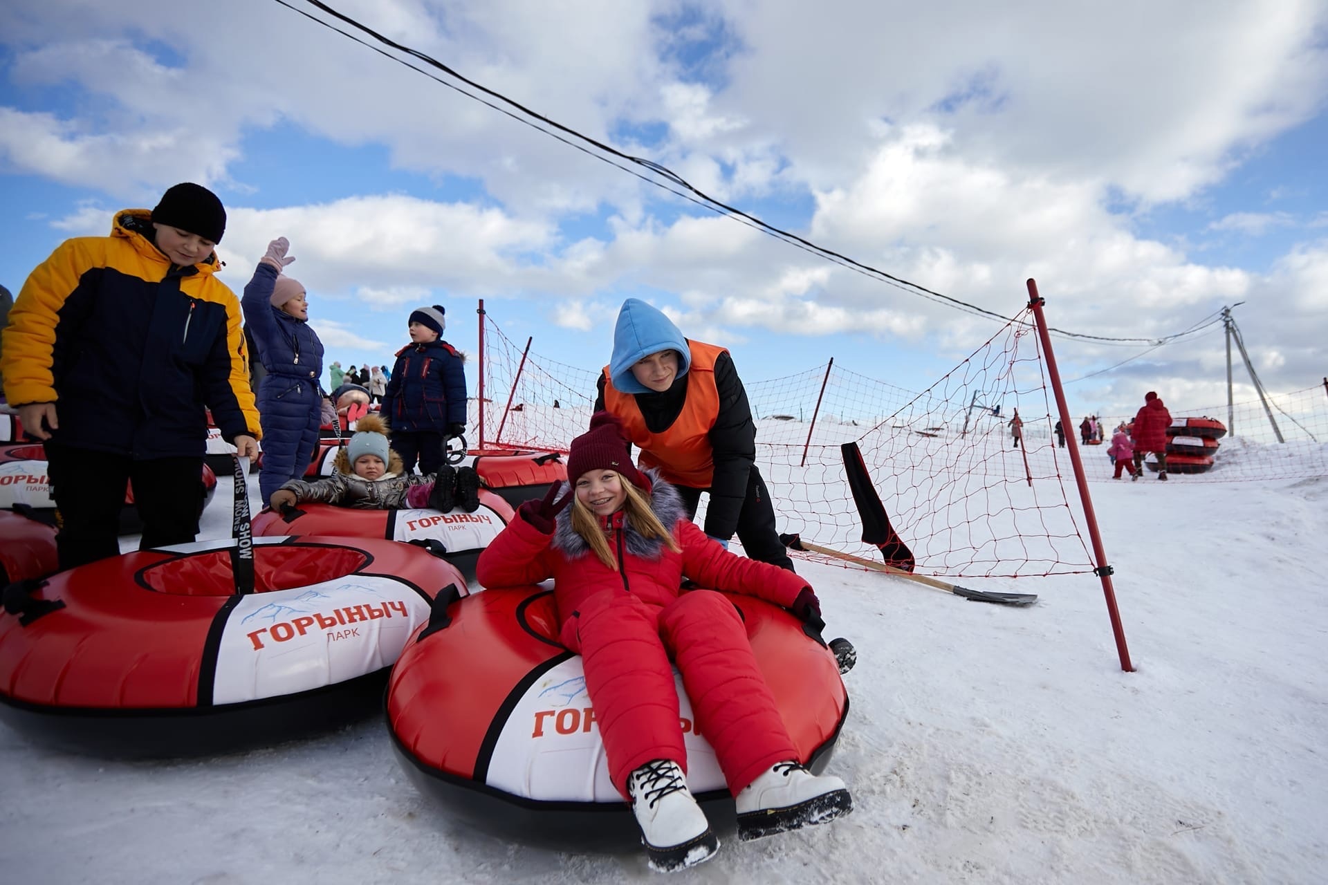 Где покататься на «ватрушках» в Подмосковье: 20 лучших тюбинговых трасс ...